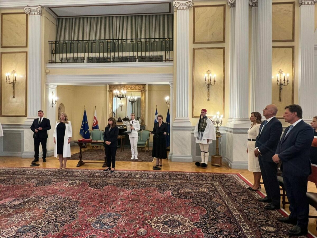 Στην επίσημη επίσκεψη της Προέδρου της Σλοβακίας η Στέλλα Μπίζιου (ΦΩΤΟ ...