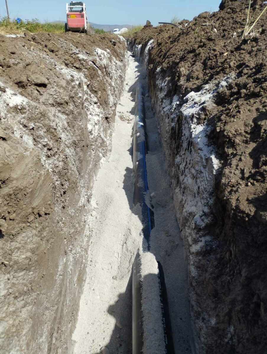 Ακόμη 3.600 μέτρα υπόγειων αγωγών άρδευσης σε Κρήνη, Βασιλί και ...