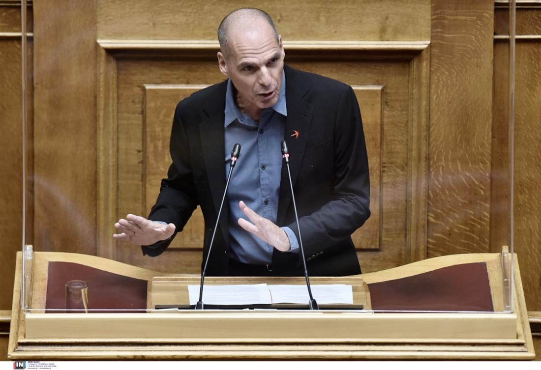 Πρϋπολογισμός 2023 - Βαρουφάκης: Θεμέλιος λίθος του τοξικού ψεύδους της ...