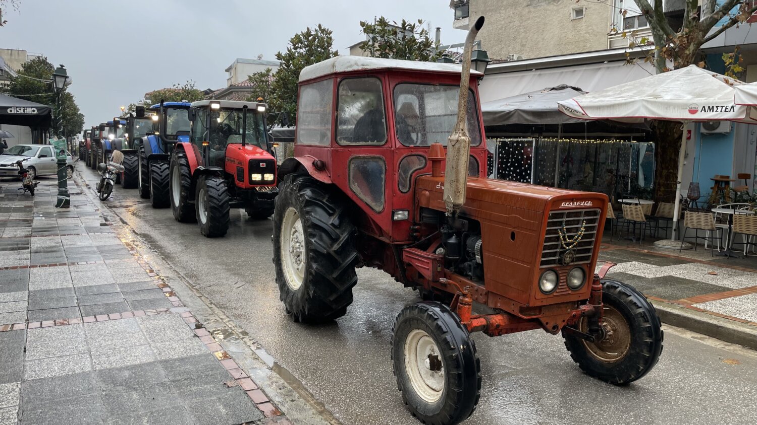 Αγροτικό συλλαλητήριο με τρακτέρ στα Φάρσαλα (video) - iFarsala
