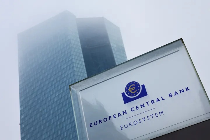 ΕΚΤ: Νέα αύξηση επιτοκίων το Φεβρουάριο κατά 50 μ.β.ε - iFarsala