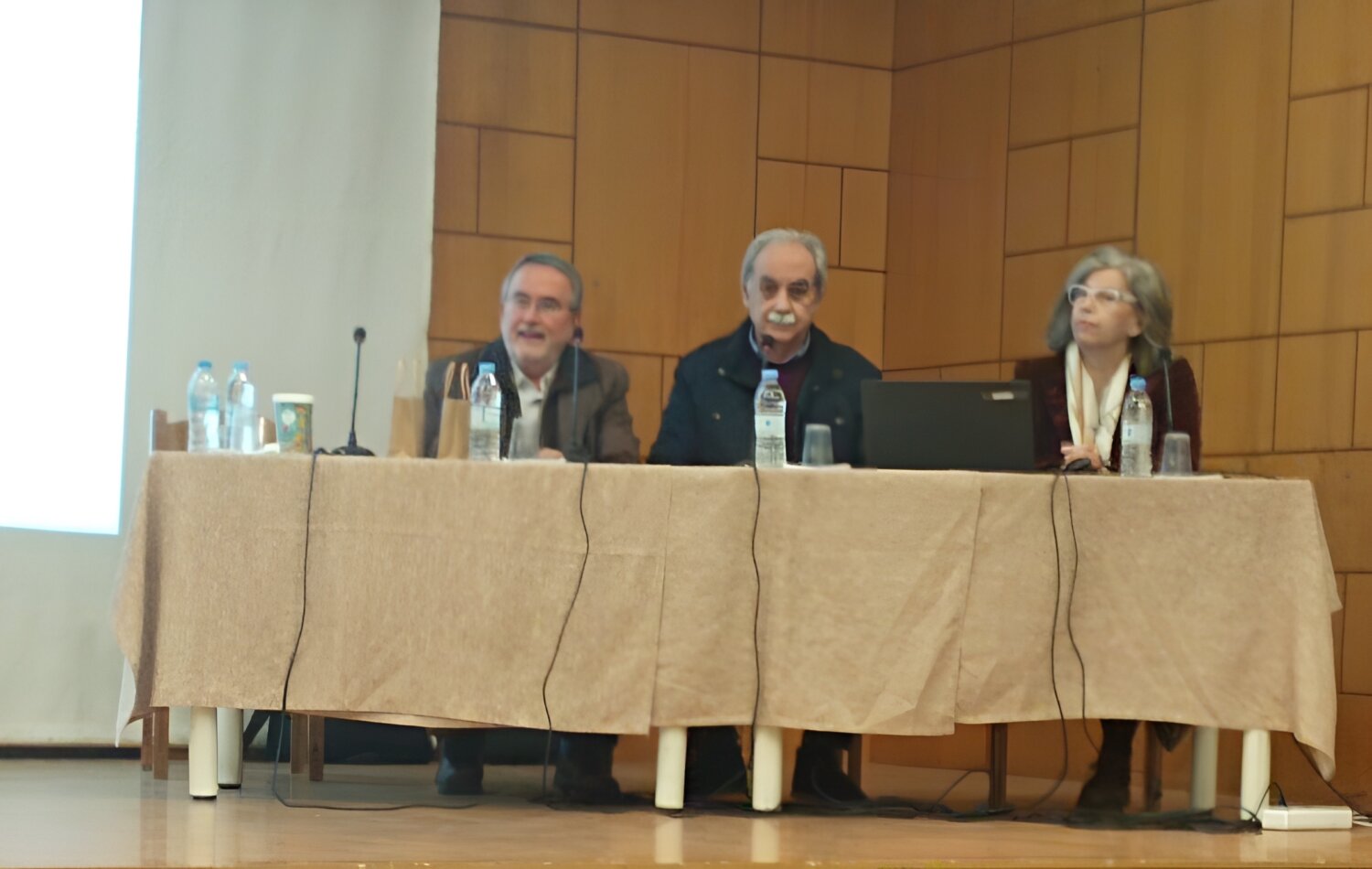Αναξιοποίητος «θησαυρός» της χώρας τα αρωματικά και φαρμακευτικά φυτά ...