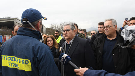 Δήλωση του ΓΓ της ΚΕ του ΚΚΕ Δημήτρη Κουτσούμπα στο σημείο του ...