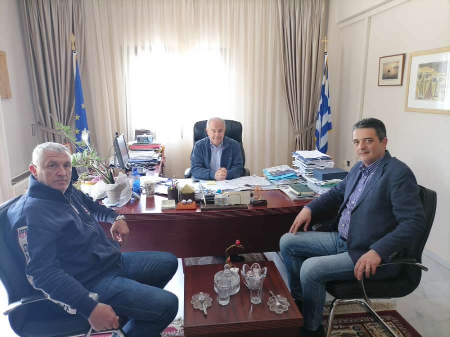 Στον Δήμο Τεμπών ο Νίκος Ντόλας: Συνάντηση με τον Δήμαρχο κ. Γιώργο ...