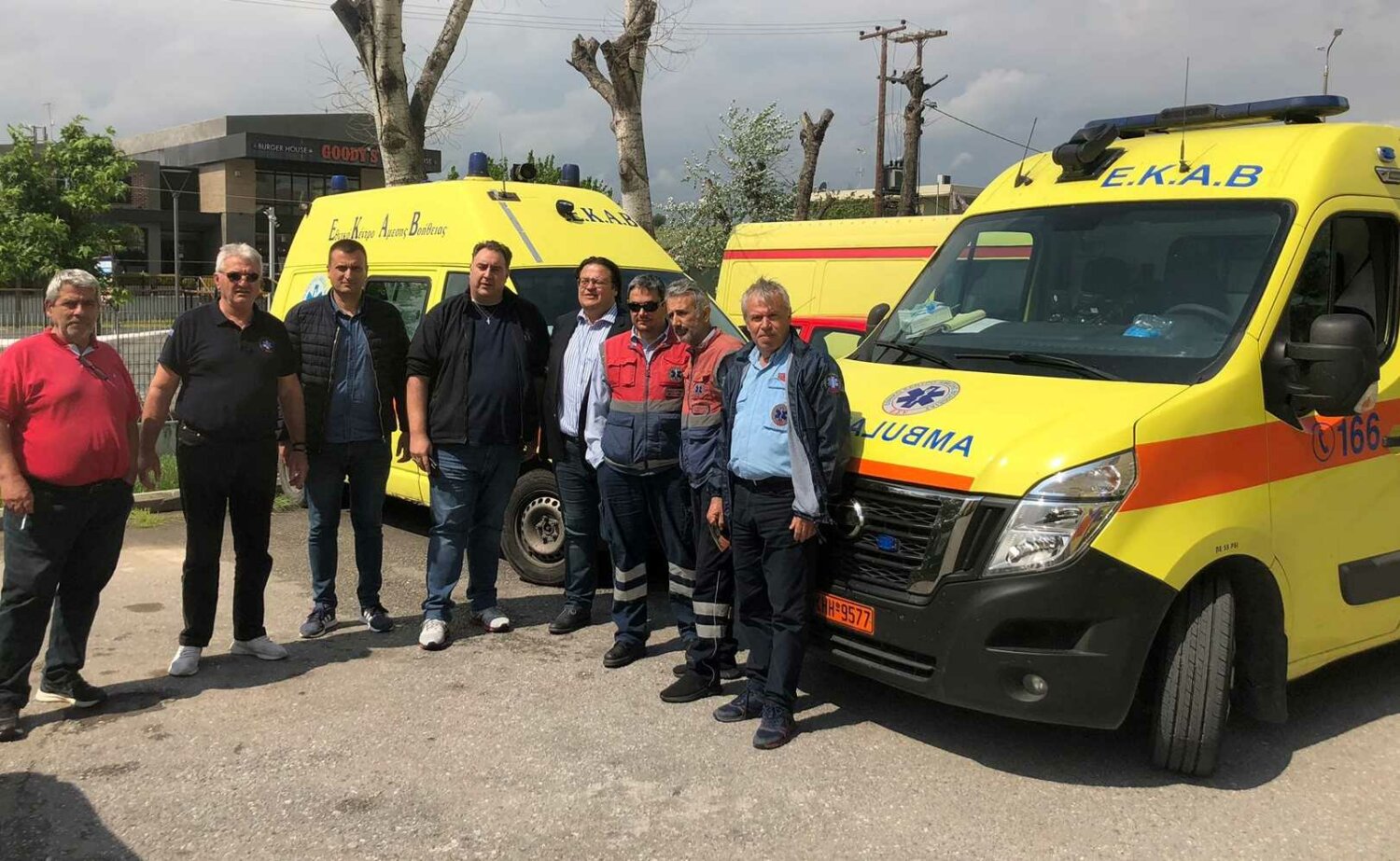 Θωμάς Παπαλιάγκας από ΕΚΑΒ Λάρισας: «Η Πολιτεία οφείλει να αναγνωρίσει ...