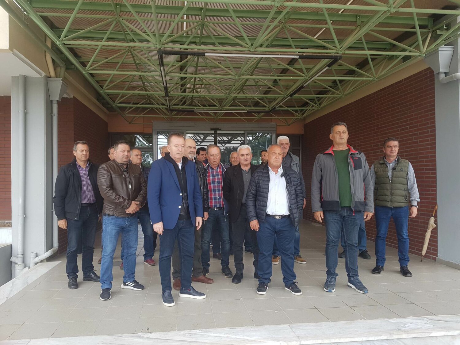 Πανστρατιά για τη στήριξη της αμυγδαλοκαλλιέργειας στη Λάρισα με ...
