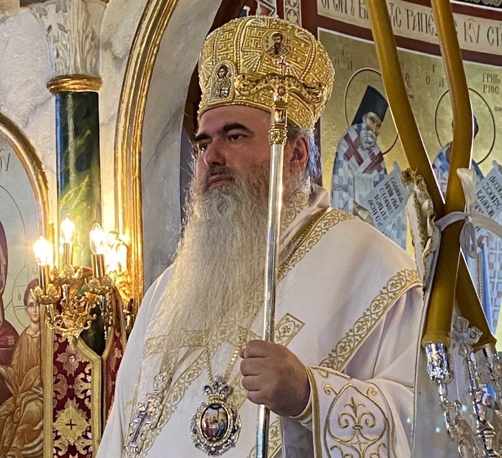 Ο Σεβασμιώτατος Μητροπολίτης Νέας Κρήνης και Καλαμαριάς κ. Ιουστίνος ...