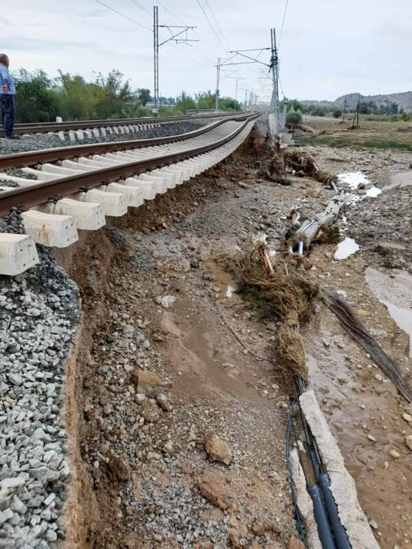 Σιδηρόδρομος: Ξεκινούν τα έργα αποκατάστασης στο τμήμα Δομοκός έως ...