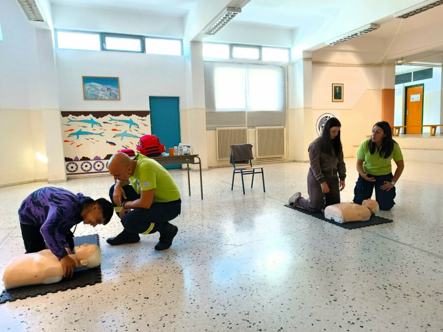 Γυμνάσιο Ευυδρίου - Σεμινάριο με θέμα την “Βασική Υποστήριξη Ζωής με ...