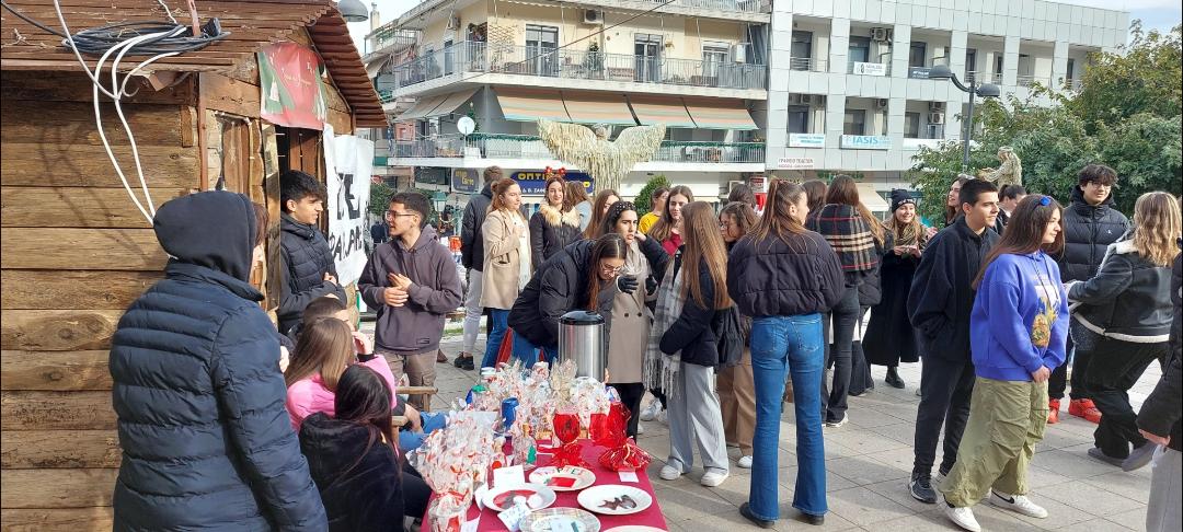 Χριστουγεννιάτικο Bazaar από το 2ο ΓΕΛ Φαρσάλων - iFarsala