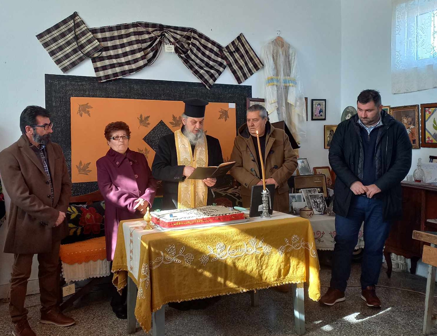 Έκοψε Βασιλόπιτα ο Πολιτιστικός Σύλλογος Αγίου Γεωργίου Φαρσάλων - iFarsala