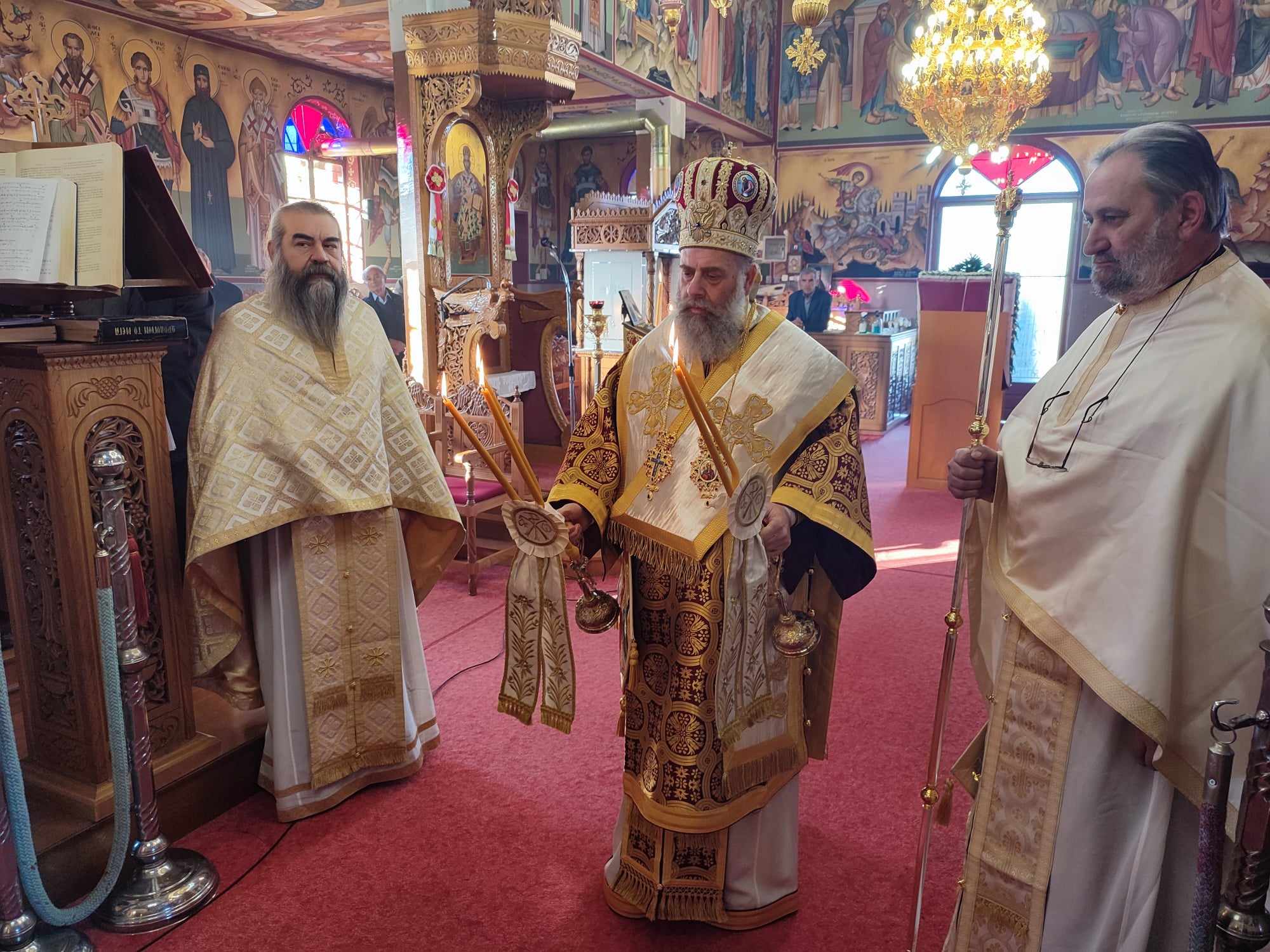 Σε Θετίδιο και Ρήγαιο Φαρσάλων ο Μητροπολίτης Τιμόθεος - iFarsala