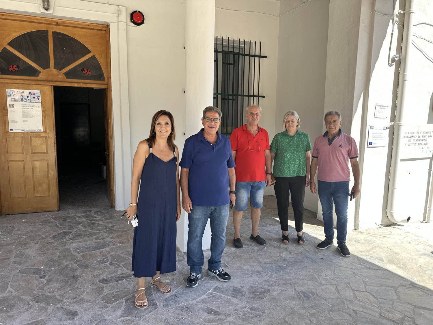 Επίσκεψη του Δημάρχου Φαρσάλων στο 1ο Δημοτικό Σχολείο – Ολοκληρώθηκαν ...