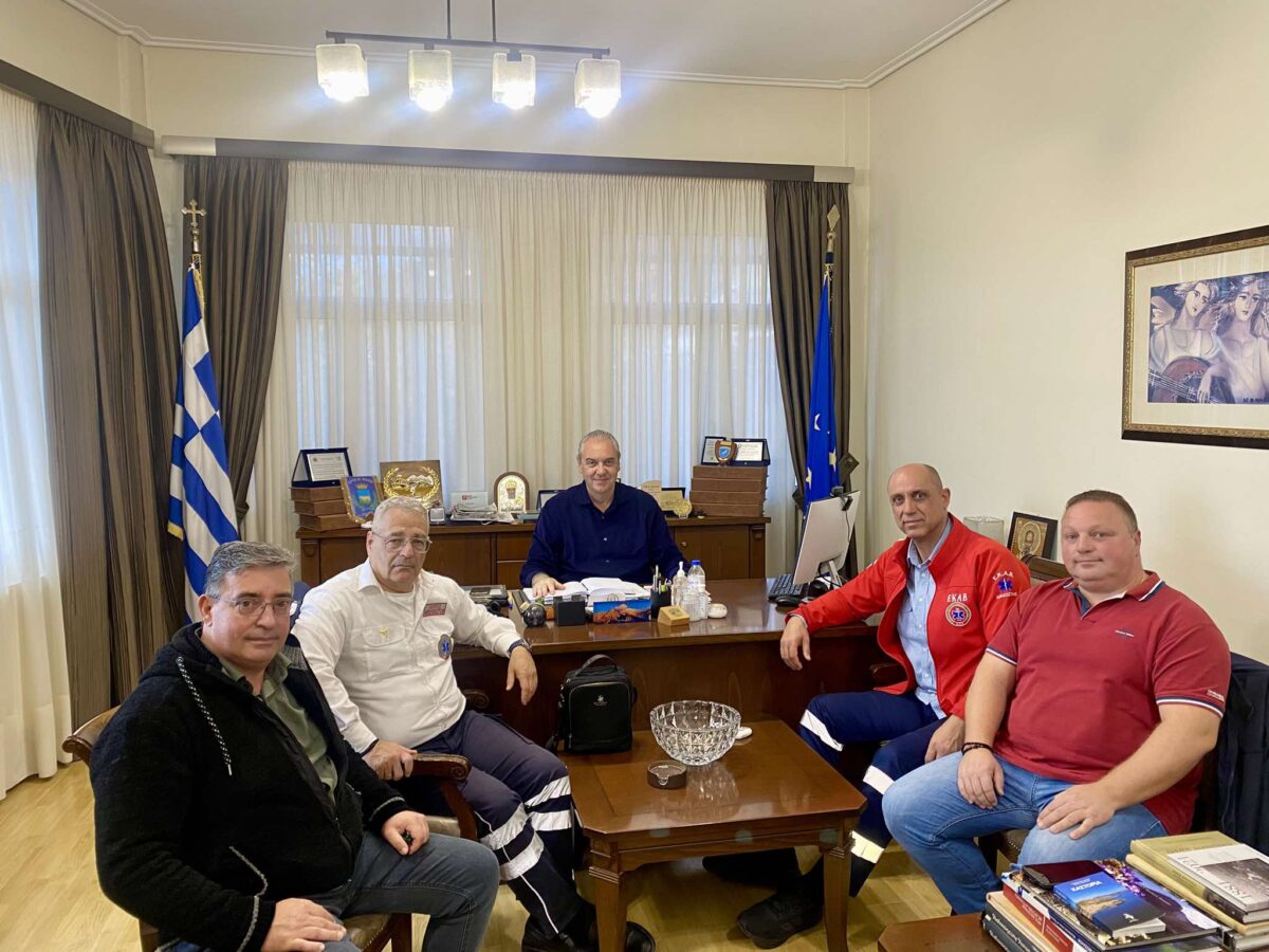 ΕΚΑΒ Ελασσόνας: Ο Δήμος παραχωρεί χώρο για την ανακαίνιση του Κέντρου ...
