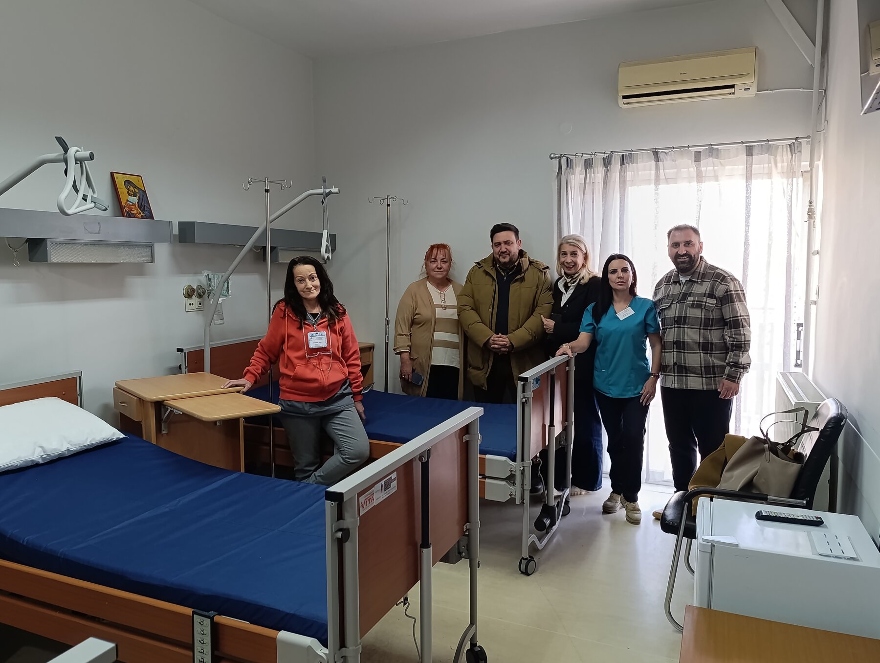 Δωρεά στο Γ.Ν. Λάρισας από τον Σύλλογο Καρκινοπαθών - iFarsala